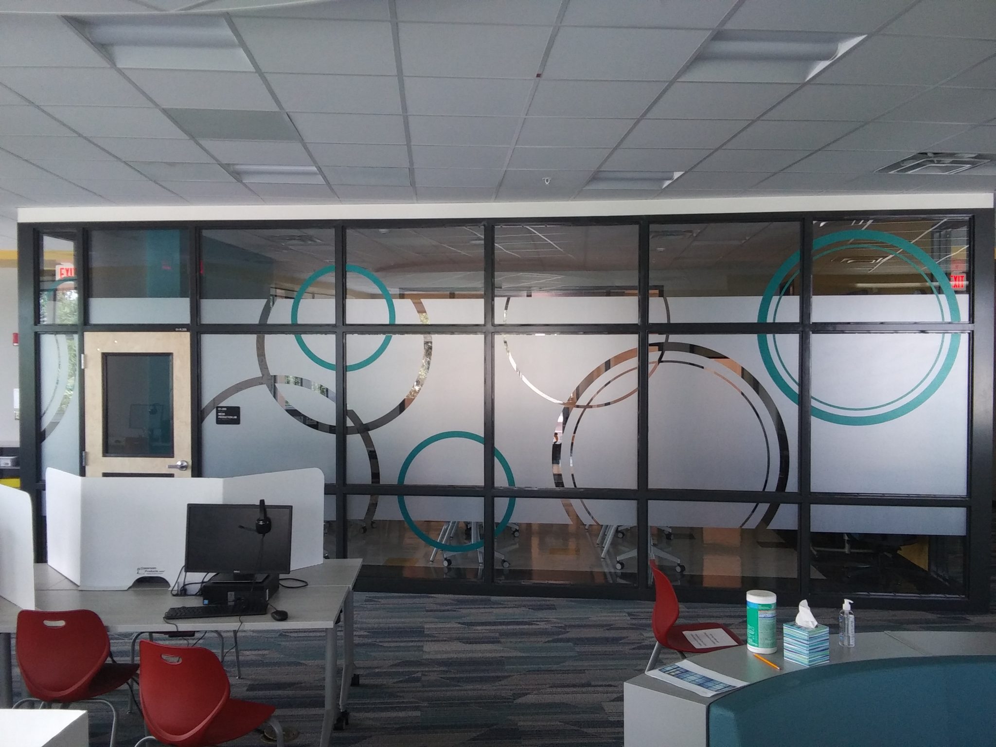 Custom Signs Tampa | Commercial Signs Tampa | Hit Signs